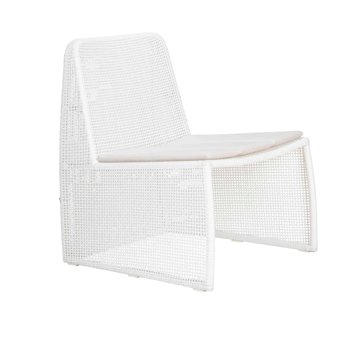 Signature Outdoor Lounge Chair: Low Profile Wicker Chair